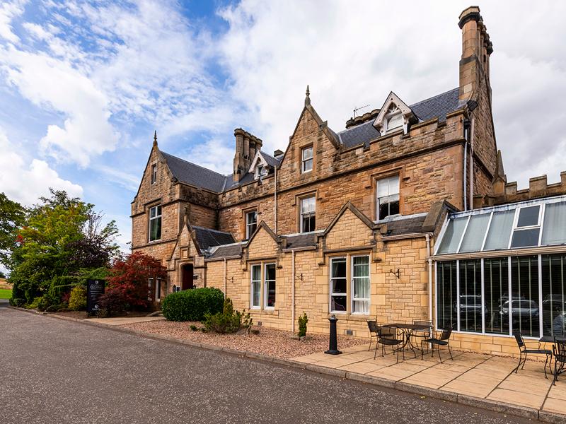 Macdonald Hotels: Inchyra – GT Passport